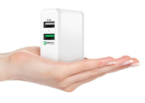 100-240V Quick Mobile Phone Charger , QC3.0 Portable USB Wall Charger Lightweight