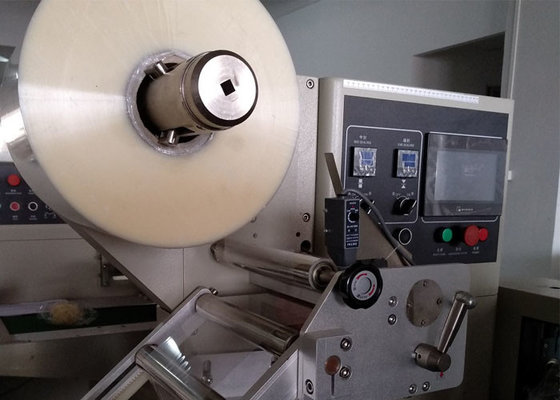 Durable Chocolate Bar Wrapping Machine , Pillow Wrapping Machine With Large Touch Screen