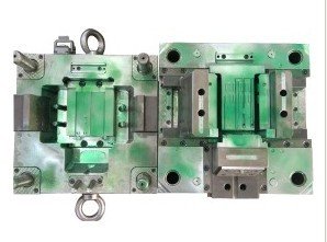 Plastic Cap Custom Injection Mold For Beverage Bottle OEM Available