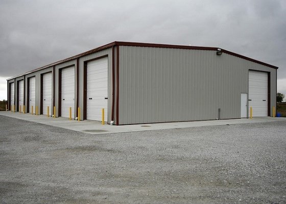 Modern Portal Frame Farm Buildings / Easy Assembled Premade Metal Buildings