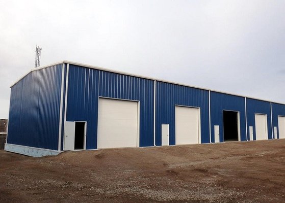 Prefabricated Light Metal Frame Storage Building With Roller Shutter Door