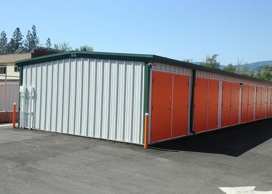 Light Steel Warehouse Buildings / Prefab Metal Storage Buildings Wind Resistance