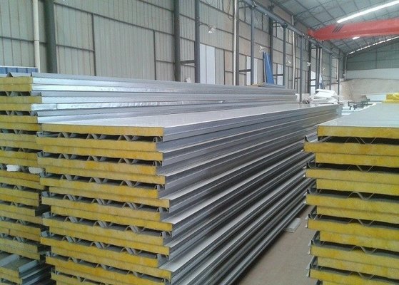 Eco Friendly Prefabricated Building Components Fiberglass Sandwich Panel 950mm -1000mm