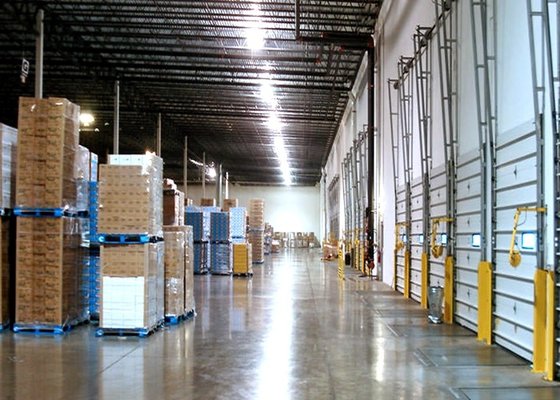Bolts Connection Steel Structure Warehouse Modern Architectural Design