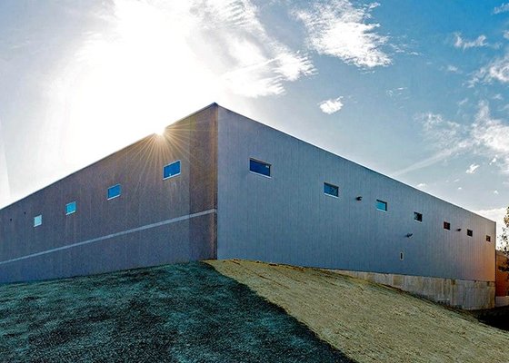 Full Mezzanine Decking Floor Steel Shed Buildings With Insulated Wall System