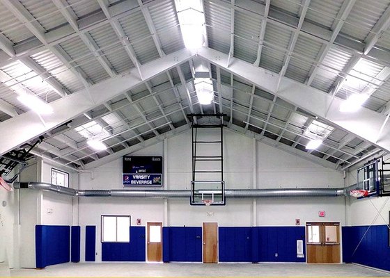 H Section Gable Frame Lightweight Metal Frame Structure With Insulated Panels