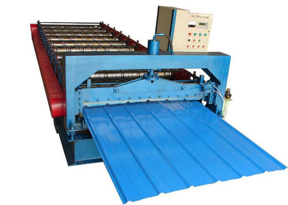 Colorful Bitumen Corrugated Steel Sheets , Insulated Roofing Panels
