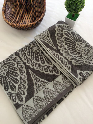 Double Plush Cotton Bath Towels Indian Style , Brown Peacock Beach Towels