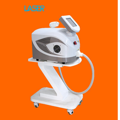 808nm Diode Laser Hair Removal Machine With Big Power 500W , 600W , 800W Optional
