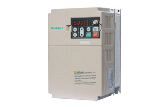 UniMAT  Variable Frequency Drive Single Phase AC 220V 2.2KW  Inverter