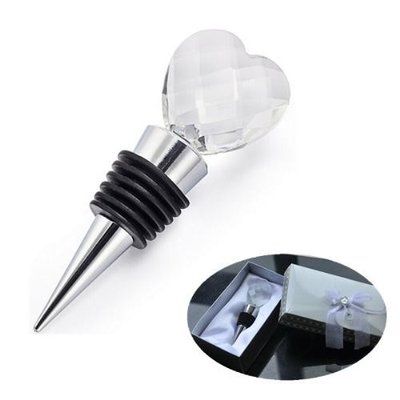 Crystal heart bottle stopper