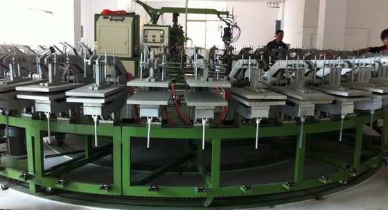 PU Foaming Shoe Making Machine