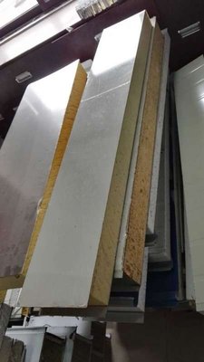 Insulative PU Sandwich Board Panels for Cold Storage Buildings Made in China supplier