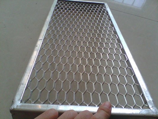 decorative Aluminum expanded metal mesh fencing（china manufacture）