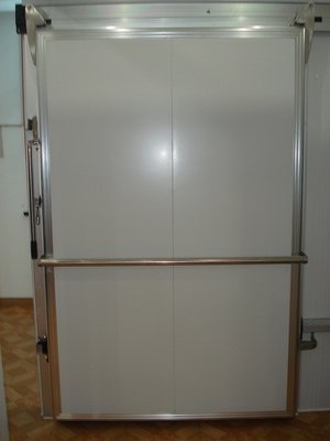 100mm door leaf with 0.5mm colored steel / Insulated PU Panel Sliding Door for Cold Room