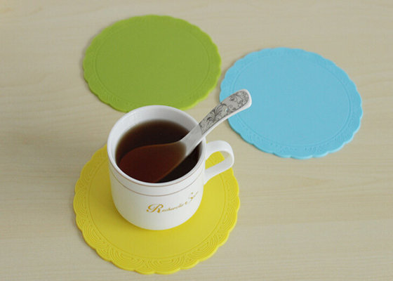 Small Thermal insulation Silicone Table Mat for souvenir , promotional gift