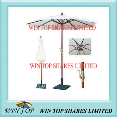 China Arc 2.7m Crank System Wooden Deluxe Umbrella supplier