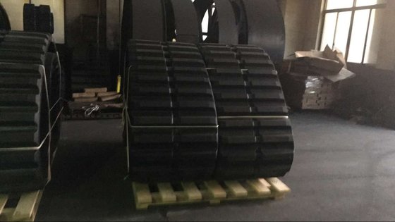 HITACHI CG100 Rubber track,800X150X66, New condition