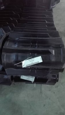 Kubota DC70 RUBBER TRACK 500X90X53DC (Left and Right pattern line)