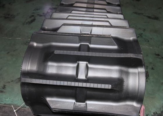 Kubota DC70 RUBBER TRACK 500X90X53DC (Left and Right pattern line)