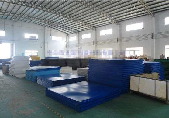 2018 China factory directly sale 2mm thick corflute plastic roll for floor and wall protection