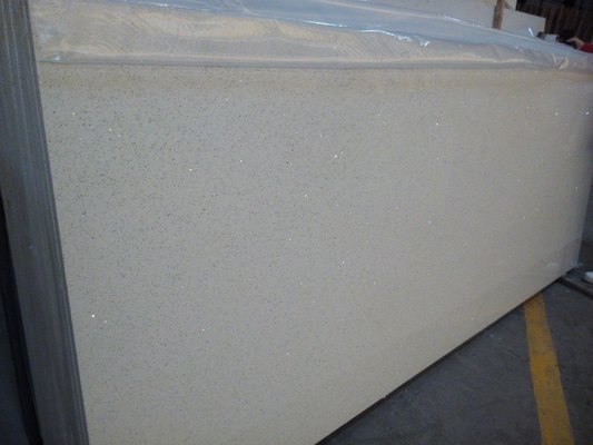 Grossy Mirror Quartz Stone Slabs Low Water Absorption ISO9001 NSF Certificates
