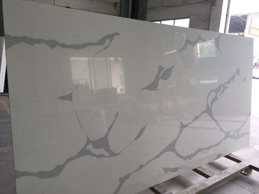 Natural Design Calacatta Quartz Stone Slabs Used In Bathroom / Kitchen Countertops