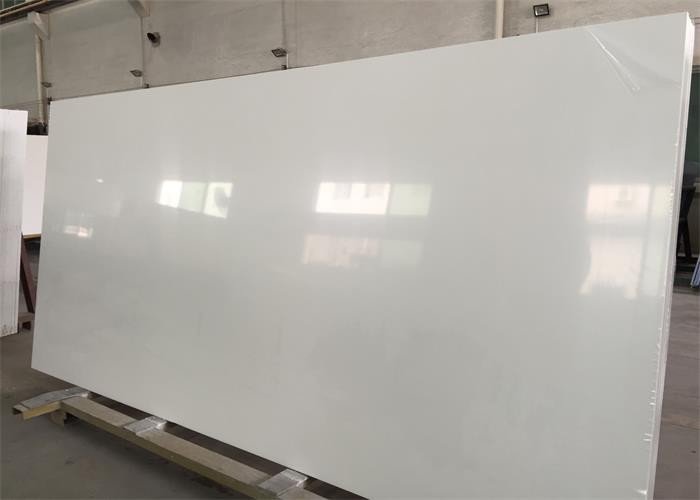 Worktops / Table Tops Color Quartz Stone High Scratch Resistance