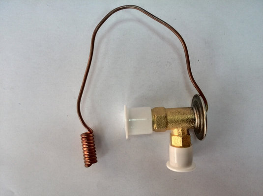 Expansion air conditioner valve for automobile , adjust the degree of superheat