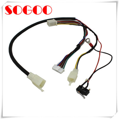 Industrial Auto Wiring Harness , Loom Tail Light Harness For Automotive Headlight