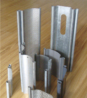 Jiangsu Huazhong Roll Forming Machine Co.,LTD. manufacturer production line