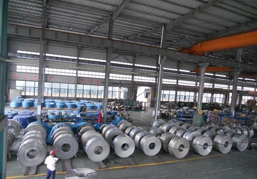 Annealed / Hot Rolled 201 Stainless Steel Coil Stock Thickness 2.2mm - 3.0mm
