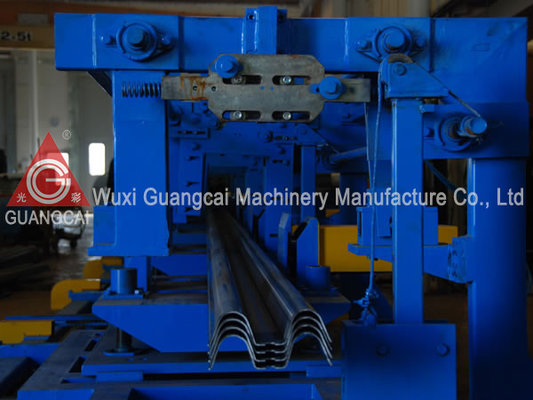 Road Guardrail Roll Forming Machine