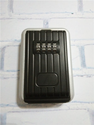 High Security Door Key Lock Box Outdoor Realtor Lockbox Key Safe Padlock