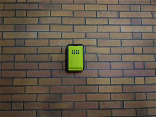 4 Digit Dialing Outdoor Key Safe Lock Box Weatherproof Wall Mounted