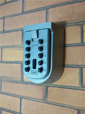 Original Wall Mounted Key Lock Box ,10 Push Button Combination Key Lock Box