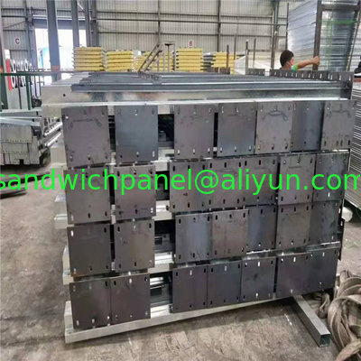 35 years viaduct iron fence with high wind-proof capacity and strong stability