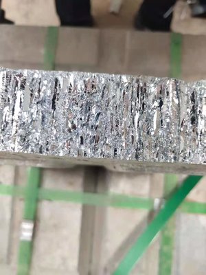 High Purity Pure Zinc Ingot , 99.995% Ingot Of Zinc Bar