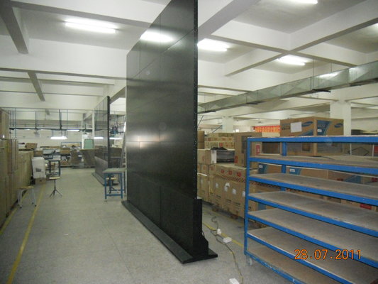 46 inch LCD Video Walls 5.7mm screen to screen 1x3 DID HDMI controller Matrix Bracket