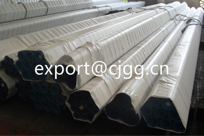 15Mo3 13CrMo44 10CrMo910 Hot Rolled Steel Pipe DIN17175 4M - 12M Length