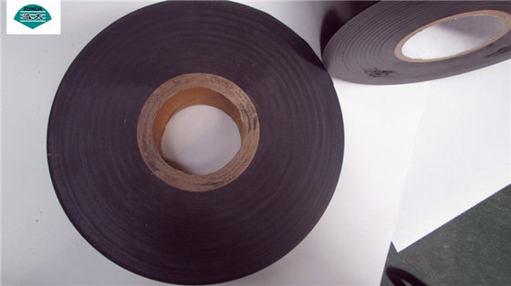 Black Pipe Insulation Tape with Polyethylene Backing , Oil Gas Pipeline Tape Rust Prevention
