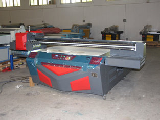 Flatbed Piezoelectric UV Curable Inkjet Printer for Plastic Sheet / Flexible Materials
