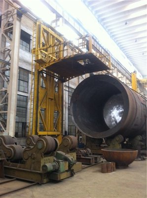 OEM Vessel / Tank Column and Boom Welding Positioner With Motorized Roller supplier