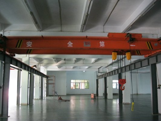 Light Duty 20T Electric Overhead Travelling Crane For Industrial / Railroad / Power Plant supplier
