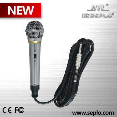 Metal dynamic professional wire microphone SE-66