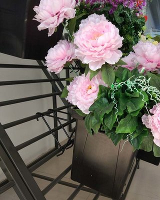 Shop Metal Flower Display Stands 445X795X1160mm Electric Zinc Finishing