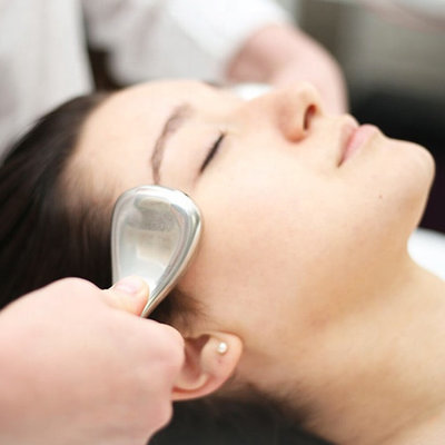 Ergonomic Cryo Sticks Face Cold Roller Perfectly Adapted for Facial Massage Cold Therapy as Remedy for Puffy Eyes or Cys supplier