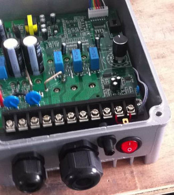 Swimming Pool Solar Pumping System Water Pump Controller / Solar Pump Inverter