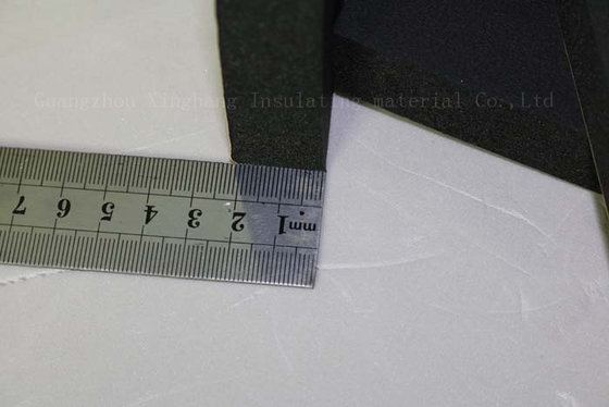 30mm Flame Retardant Heat Insulation Mat Building / Machinery Soundproof Black
