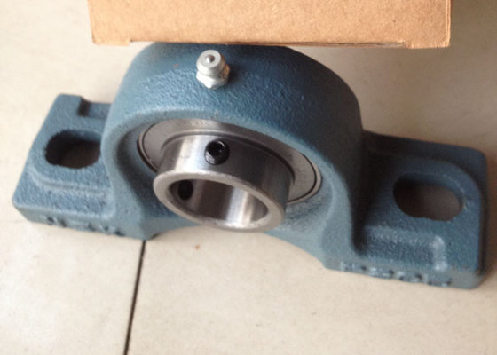 Open Vertical Seat Pillow Block Ball Bearing UCP206 For Chemical Processing